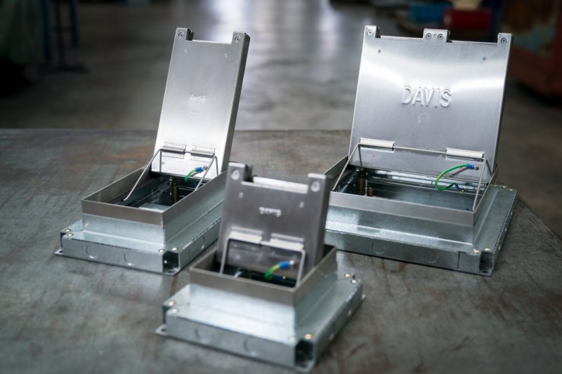 Heavy Duty Underfloor Trunking System - Davis