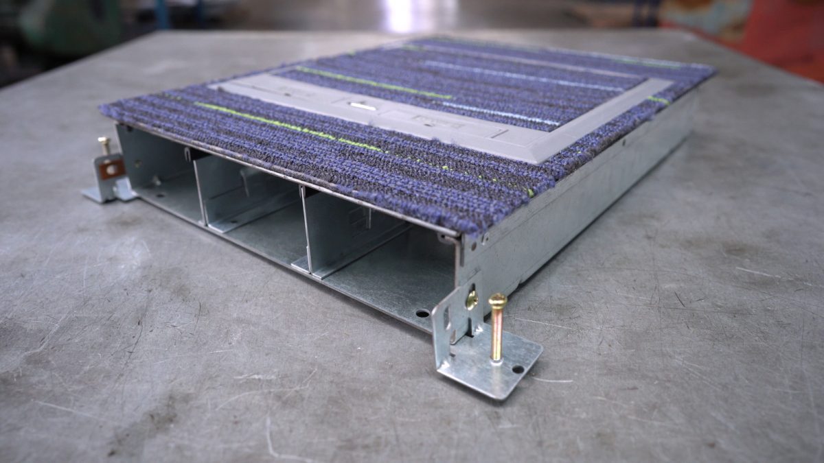 Modular Flushfloor Trunking System - Davis